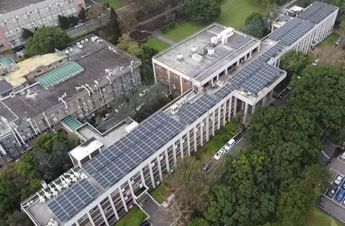 Bigsun offers best dual-axis solar tracker. iPV Solar Tracker is the best.