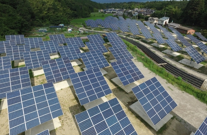 Bigsun offers best dual-axis solar tracker. iPV Solar Tracker is the best.